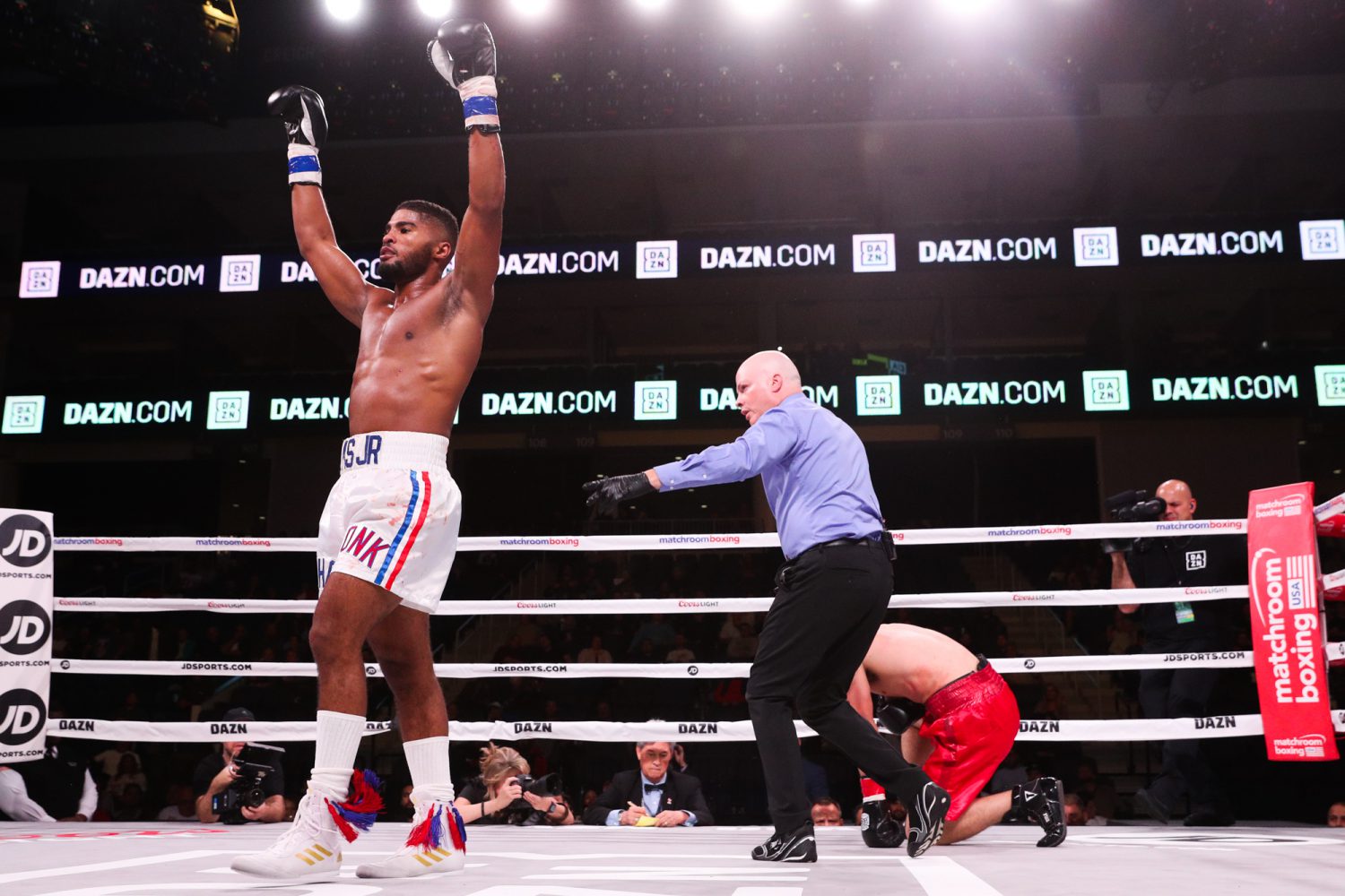 Sims Jr. Aiming For Title Fights In 2019 - Matchroom Boxing